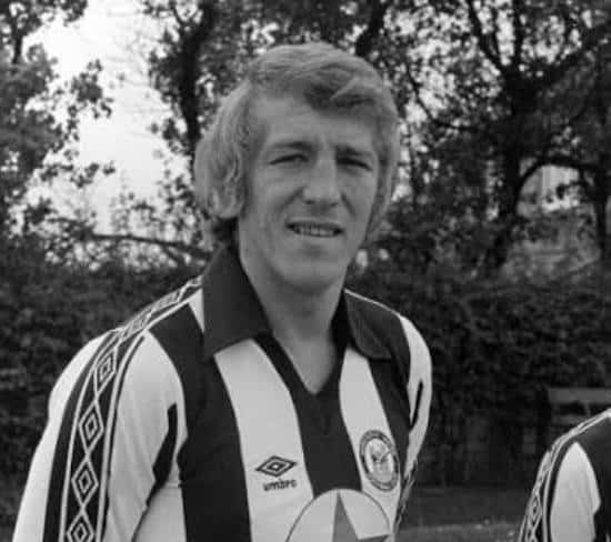 Former Middlesbrough and Mansfield Defender Stuart Boam Passes Away at ...